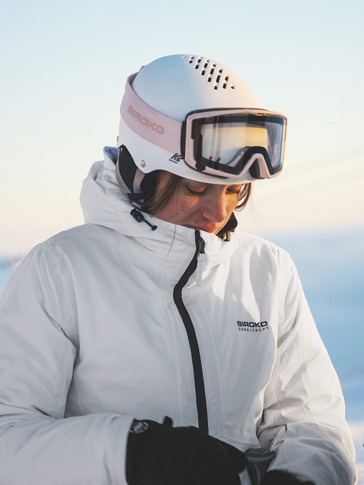 Snowboard and ski essentials starter kit for women | SIROKO